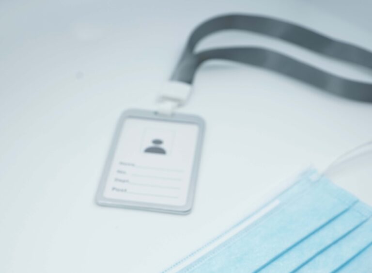 A Complete Guide to your Employee ID Badge System - ADVANTIDGE : ADVANTIDGE